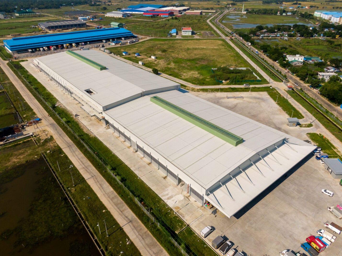 Struktur Gudang Baja Prefabrikasi | Pebsteel